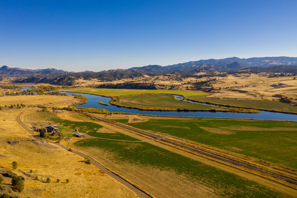 Missouri River Ranch | The Ranch