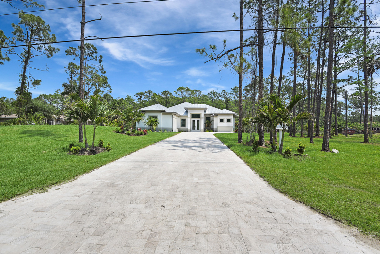 24231 Dietz Dr | jcrobalino