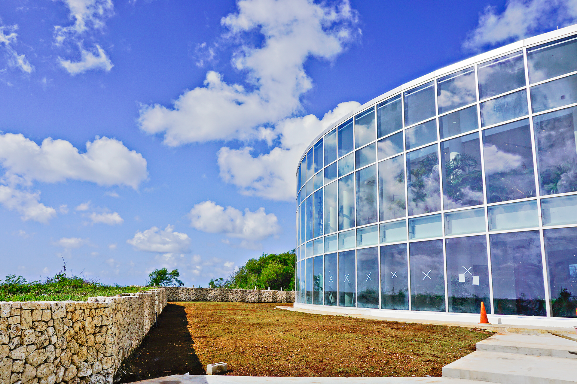 Explore Summer Tower's Property