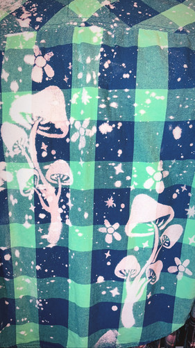 CUSTOM MAGIC MUSHROOM FLANNEL | LIVIN HELLA GOOD