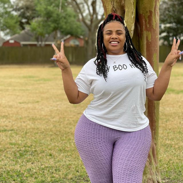 Just Angie - Bio, Quick Facts, Age, Height, Weight, Body Measurements ...