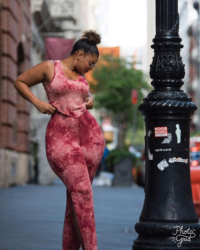 Leslie Sidora - Quick Facts, Bio, Age, Height, Weight, Measurements ...