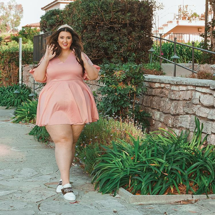 Crystal Coons - Bio, Wiki, Quick Facts, Age, Height, Weight ...