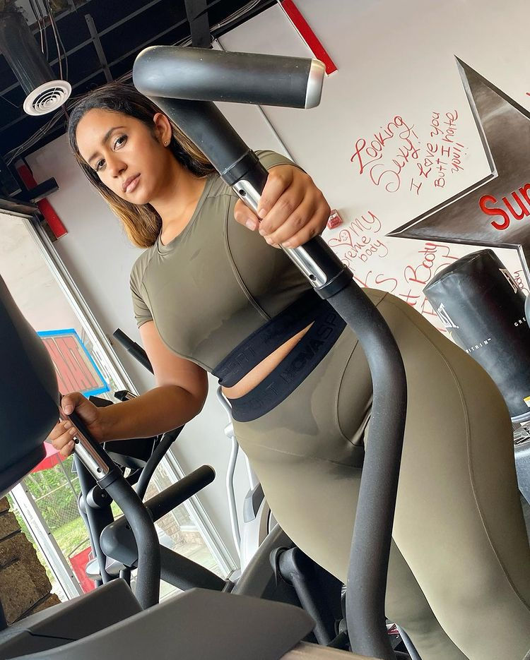 Tiana Tee - Bio, Wiki, Quick Facts, Age, Height, Weight, Body ...