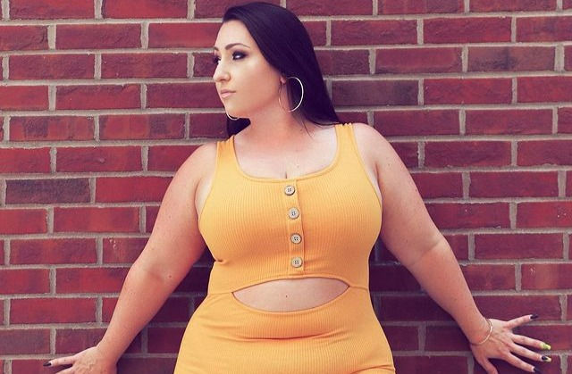 Amber - Bio, Wiki, Facts, Age, Height, Weight, Measurement, Photos ...