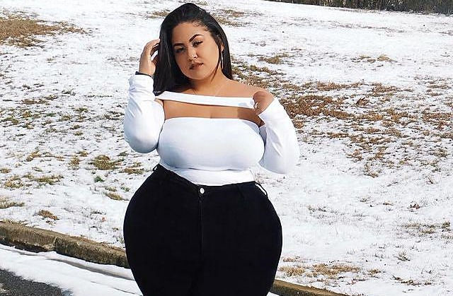 Trucepaint: Models Bio & Quick Facts | Trucepaint| Plus-size Models Bio