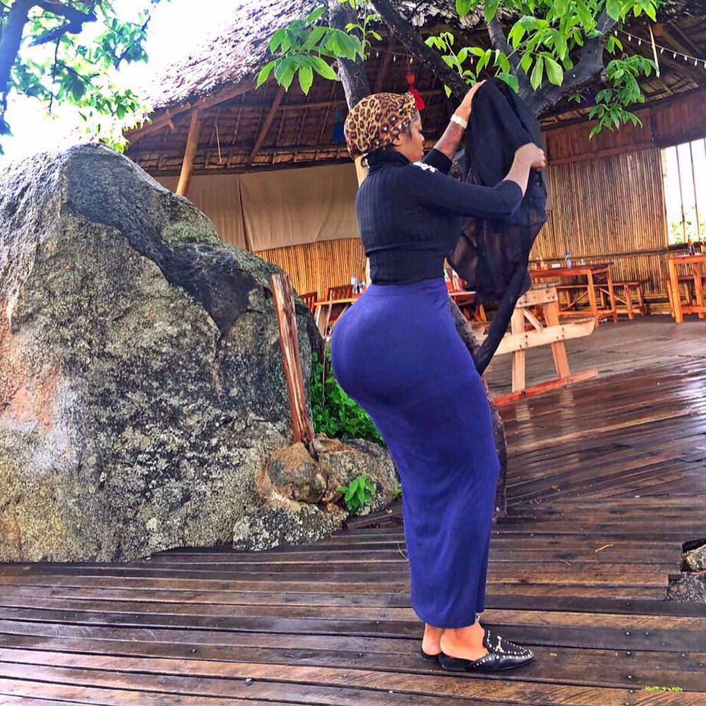 Nicole Joyce Berry - Bio, Wiki, Quick Facts, Age, Height, Weight ...