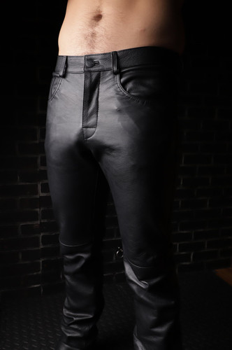 Low-Rise Button Fly Leather Jeans | TARGET LEATHER