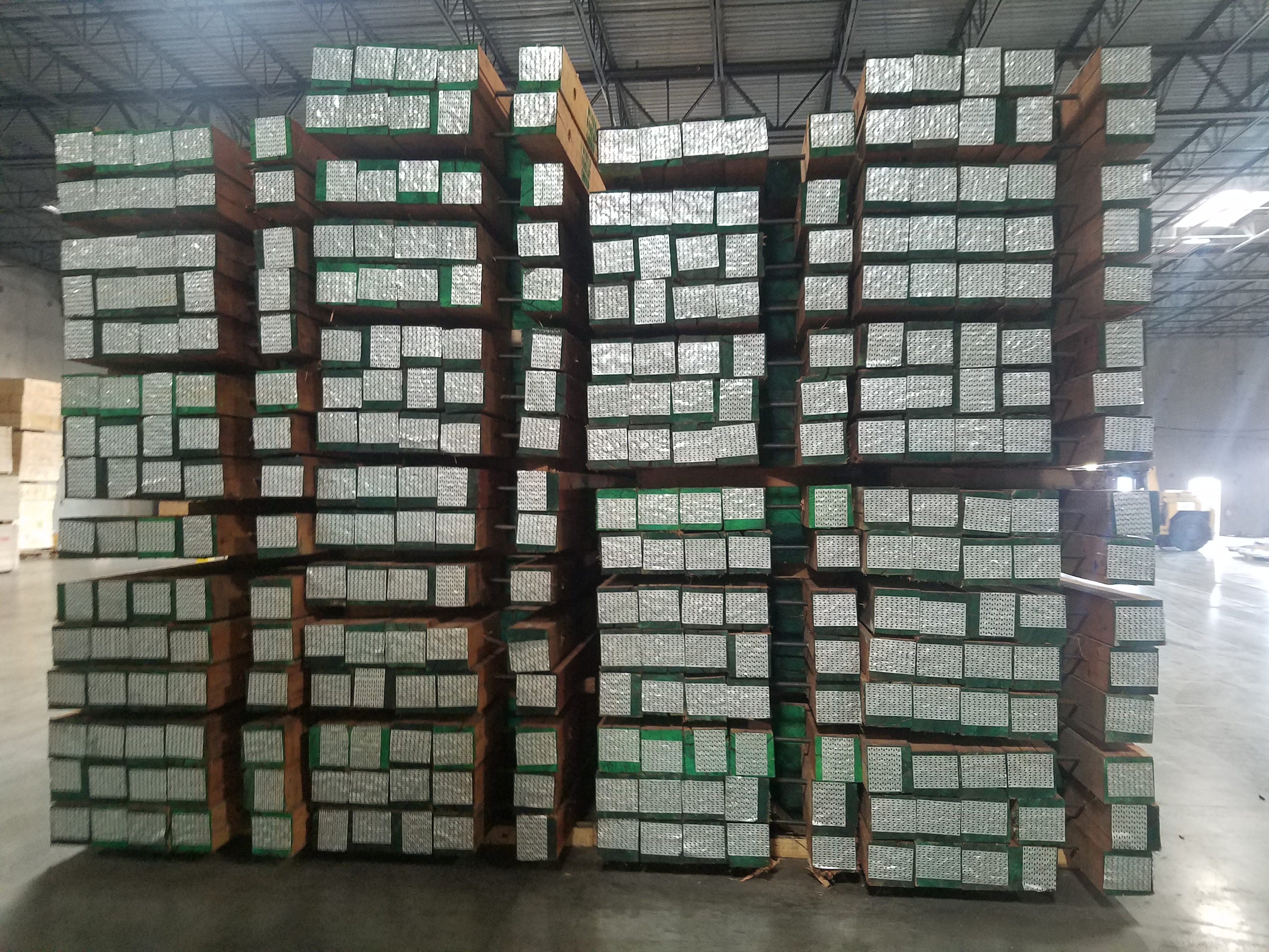 Pipeline Ski, Crane Mats, Laminate
