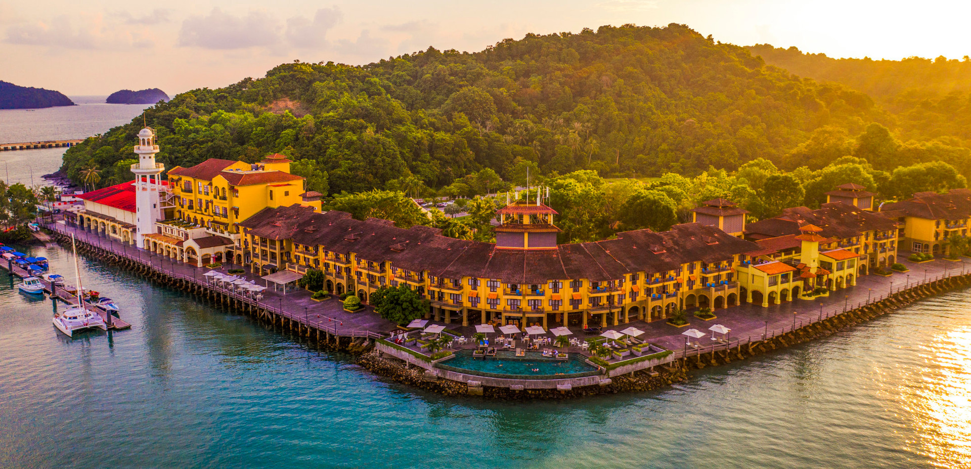 Resorts World | Where More is More