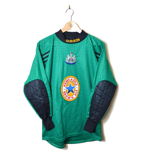 NEWCASTLE UNITED GOALKEEPER FOOTBALL SHIRT 1997/98 | Retro Football SS