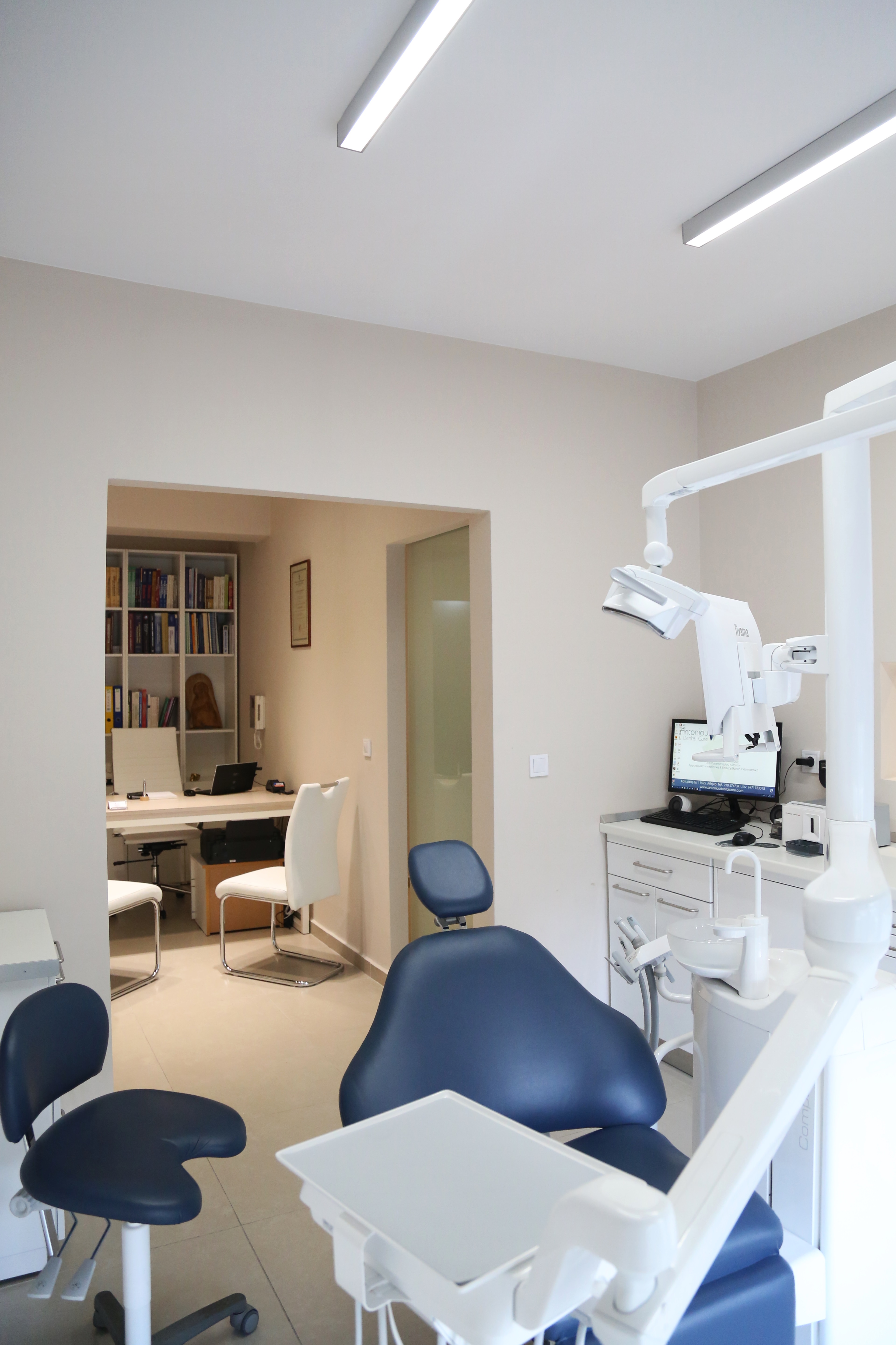 Εμφυτεύματα Δοντιών | Antoniou Dental Care | Αθήνα