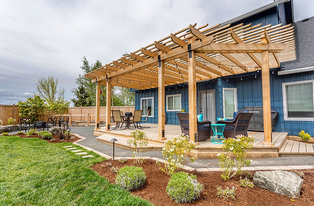 covered garden structures