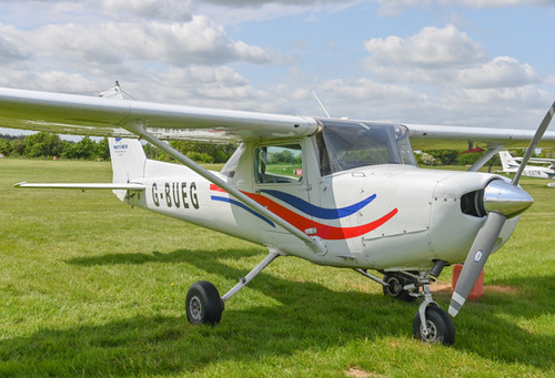 60 minute Trial Flying Lesson - Cessna 152 | skytrekair