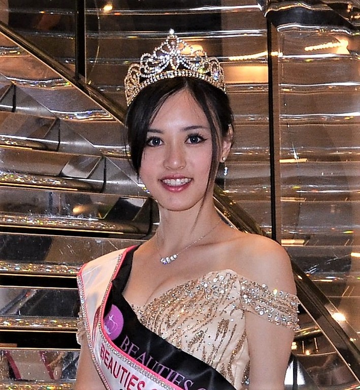 ANGELA L - BEAUTIES OF 5 CONTINENTS Ambassador 2017