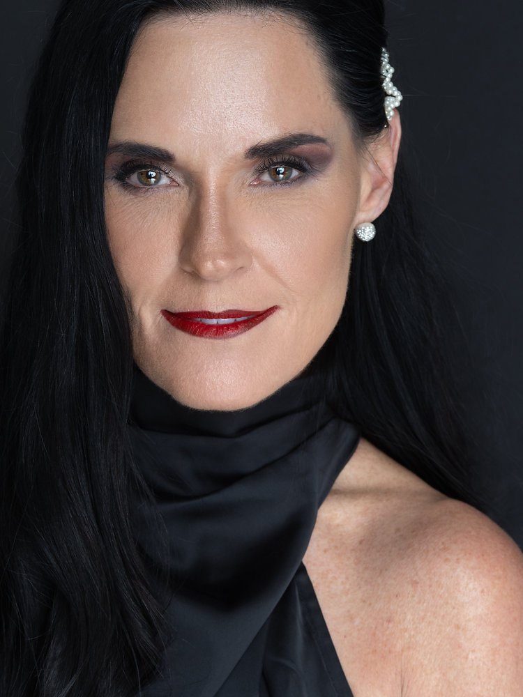 The Enchantment of Catchlights in Portrait Photography