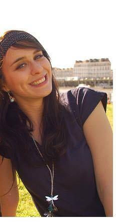 Sarah Dridi. (promo 2014) : en master manager, marketing et communication