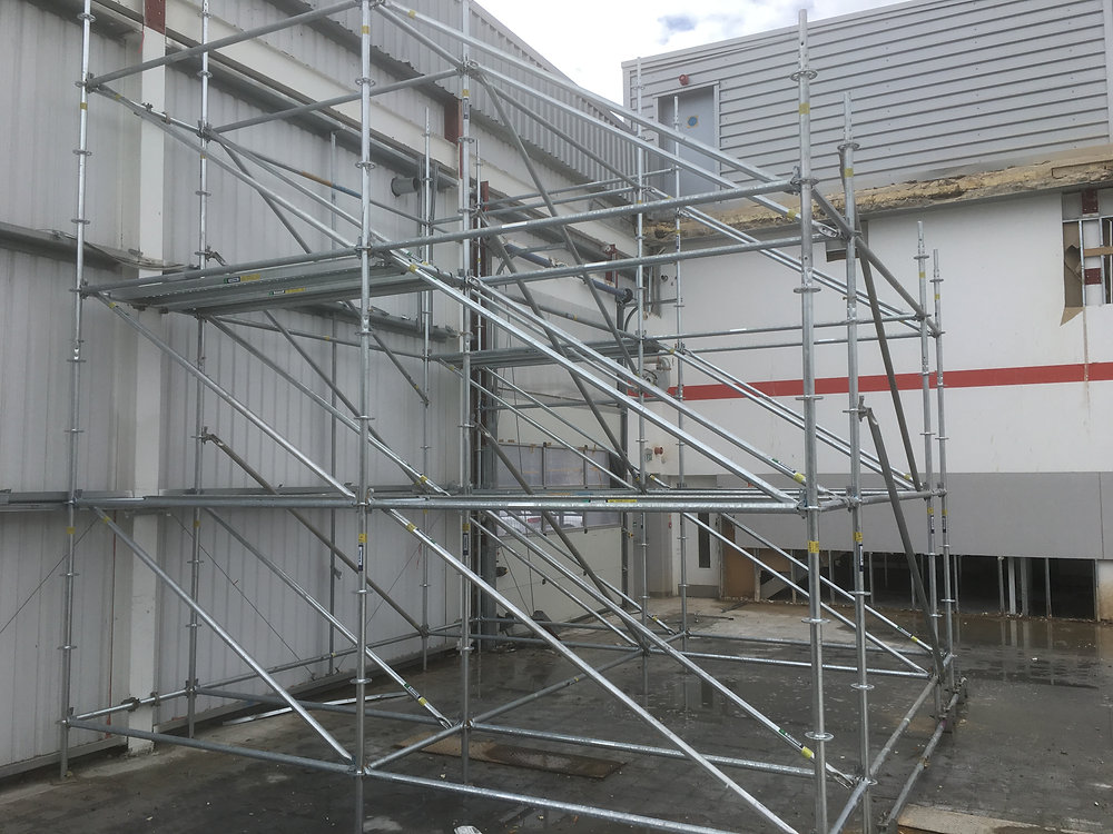 Project Throwback - Raking Shore Scaffold at Mercedes Garage