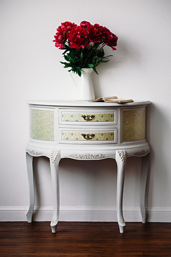 Queen Bee - French Style Half-Moon Table | Lady Griddlebone