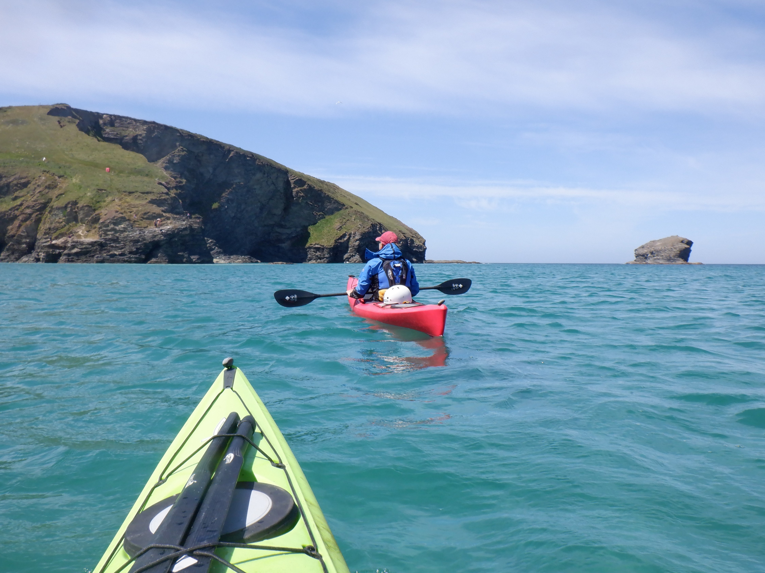 Sea kayaking lessons & trips in Cornwall