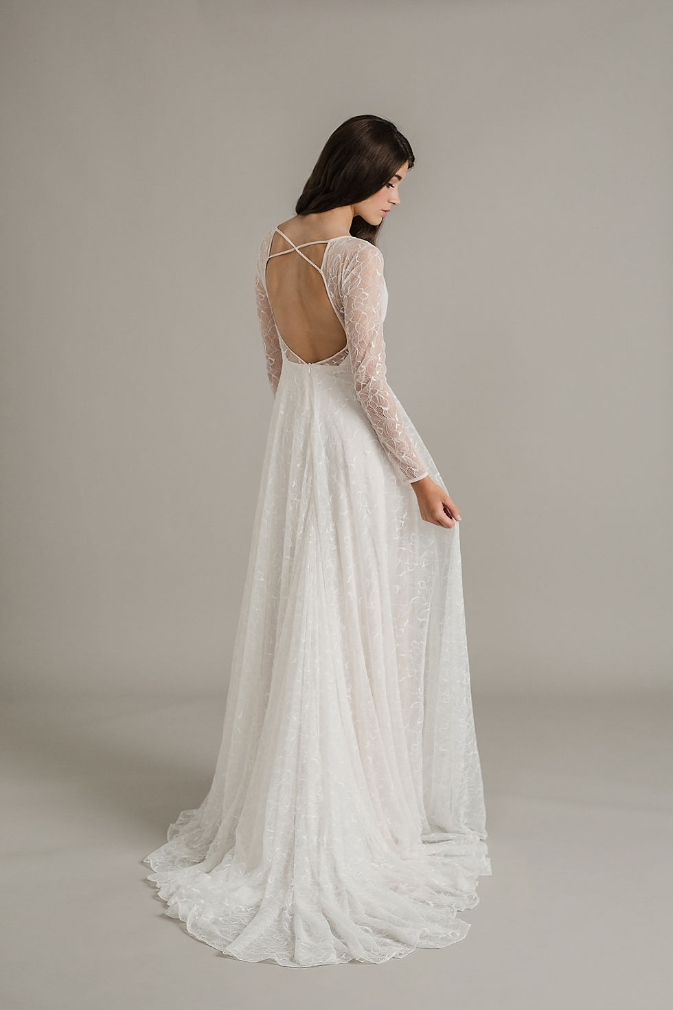 Classics | Sally Eagle Bridal