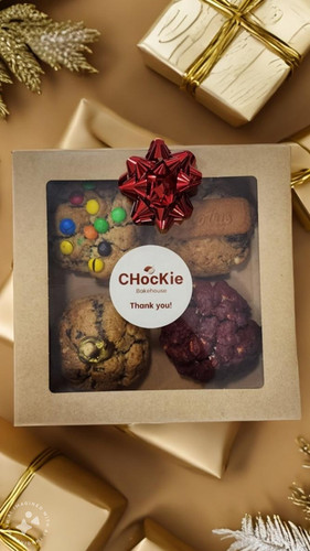 FOUR BEST SELLERS NEW YORK-STYLE COOKIES | Chockie Bake House