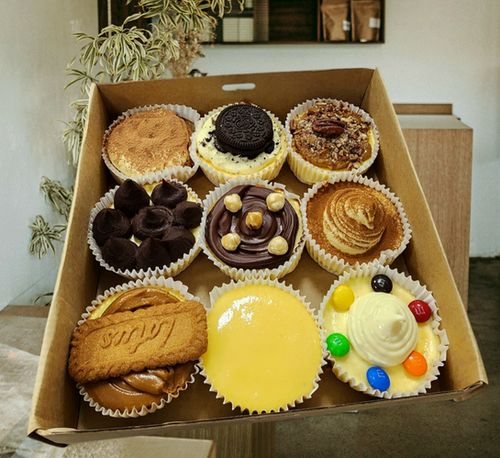 MINI NEW YORK-STYLE CHEESECAKES (Box of 12) | Chockie Bake House