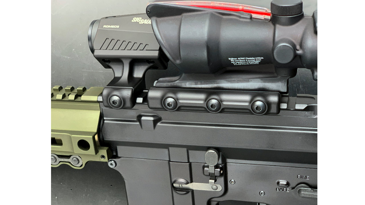 offset-red-dot-mount-black