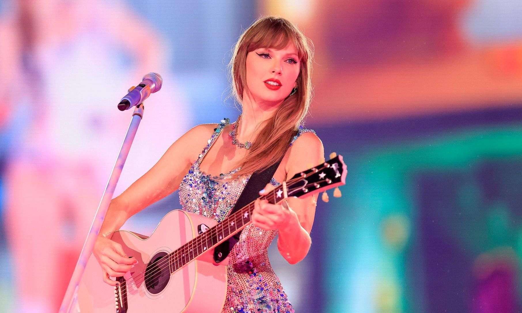 Top 10 Taylor Swift Trivia Questions