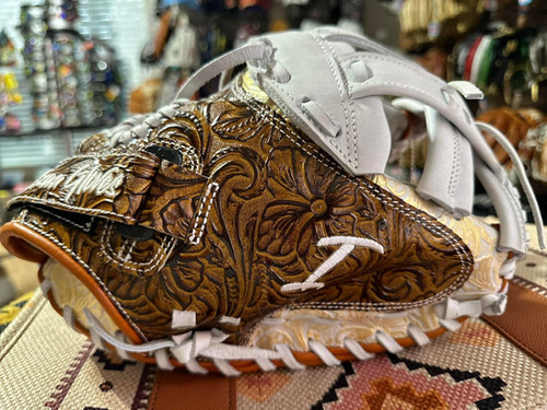 Custom - First Baseman / Catcher's Mitt #Custom-First-Baseman-2 | Izaa ...