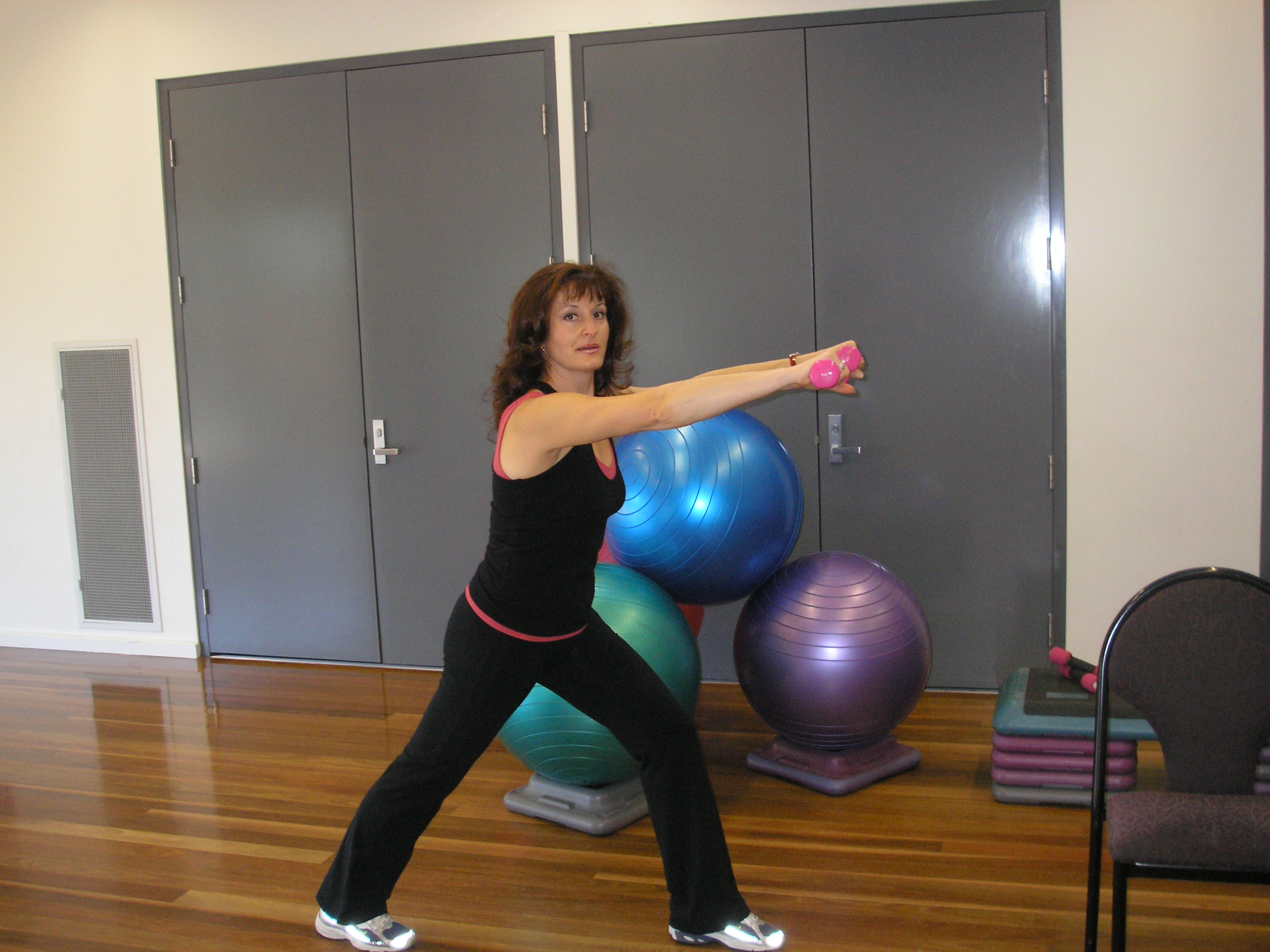 Sanett's Fitness Warrandyte: Exercise Fitness Dance Pilates Massage