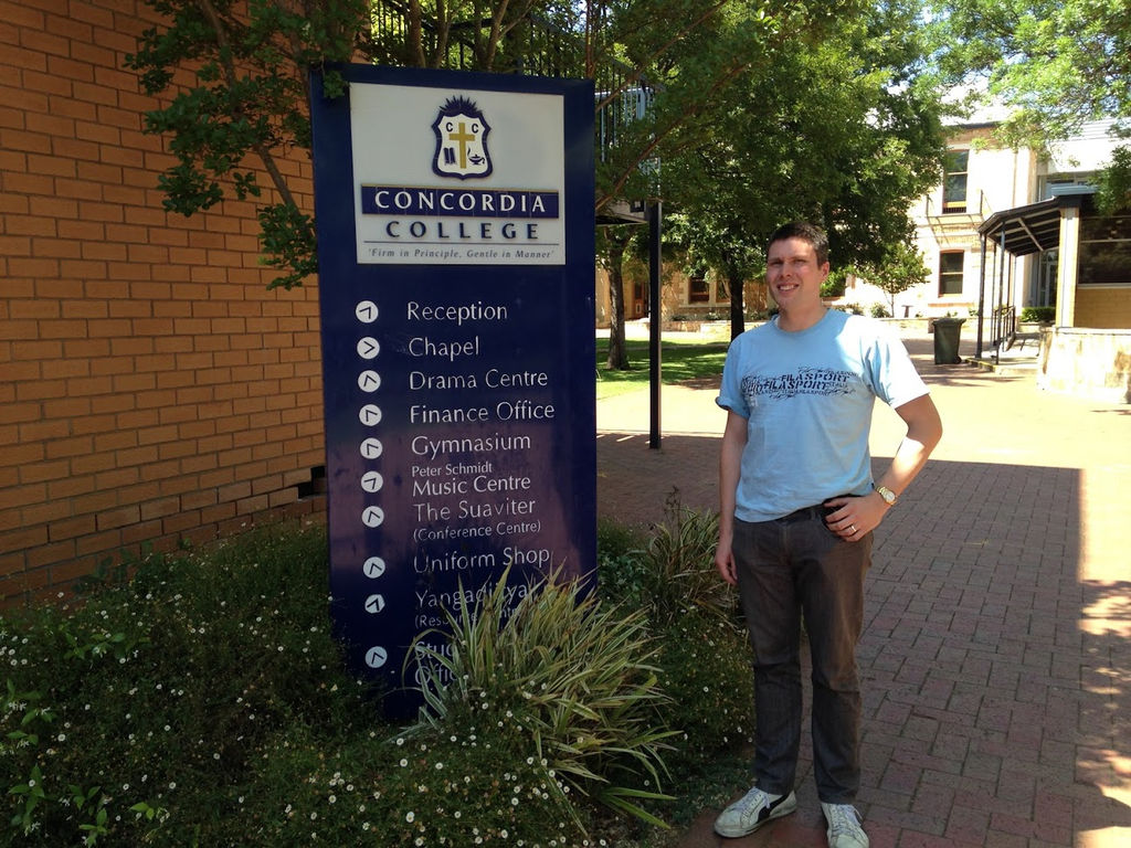 Sean Kikkert | Author