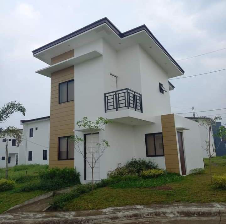 Brookstone Park Residences