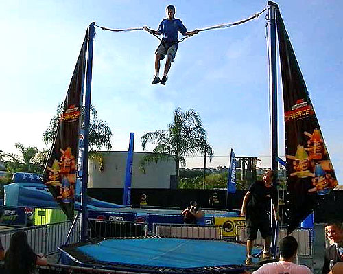 BUNGEE TRAMPOLIM | maxtreme