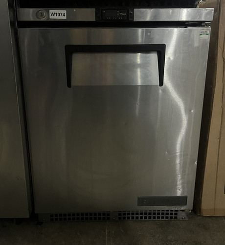 True Single Undercounter Fridge | CEN Limited