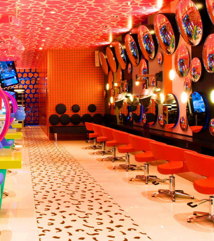 Peter Marks Hair Salon, Commercial