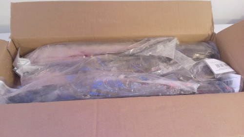 POISSON CHAT ENTIER 1 Carton taille 500/800 (NGOLO) 4kg | SUPER MARCHÉ ...