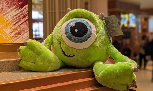 💚 Peluche Disney Pixar Big Feet – Mike Wazowski (Monstres & Cie ...