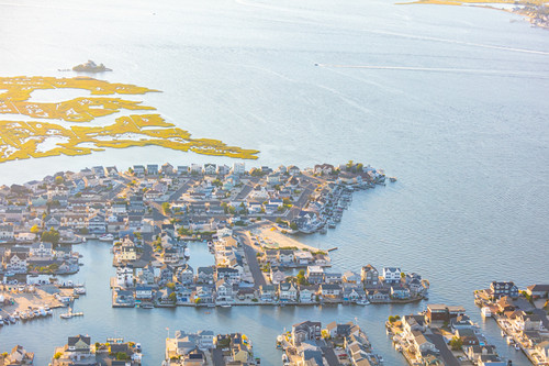 Chadwick Beach VI | Claudia Chloe