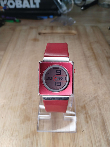 Casio LA-2001 Futurist | Nostalgic Junkyard