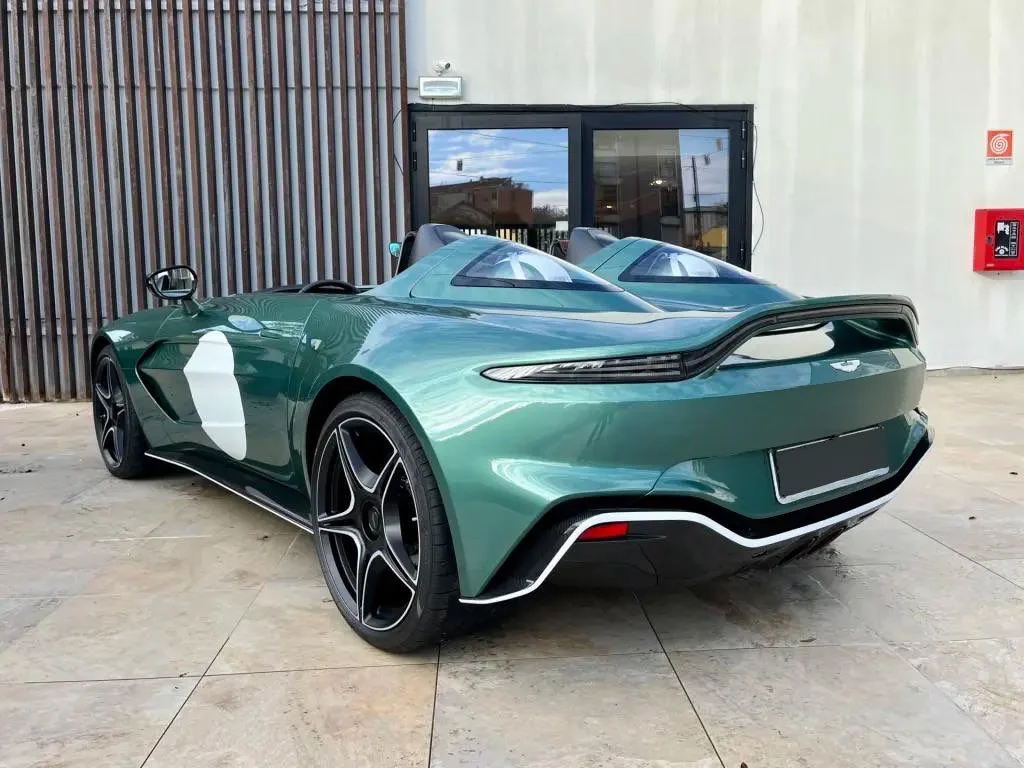 Aston Martin Vantage Speedster • 2021 - 200 km | Prime Auto