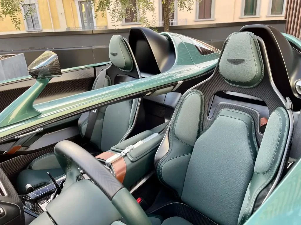 Aston Martin Vantage Speedster • 2021 - 200 km | Prime Auto