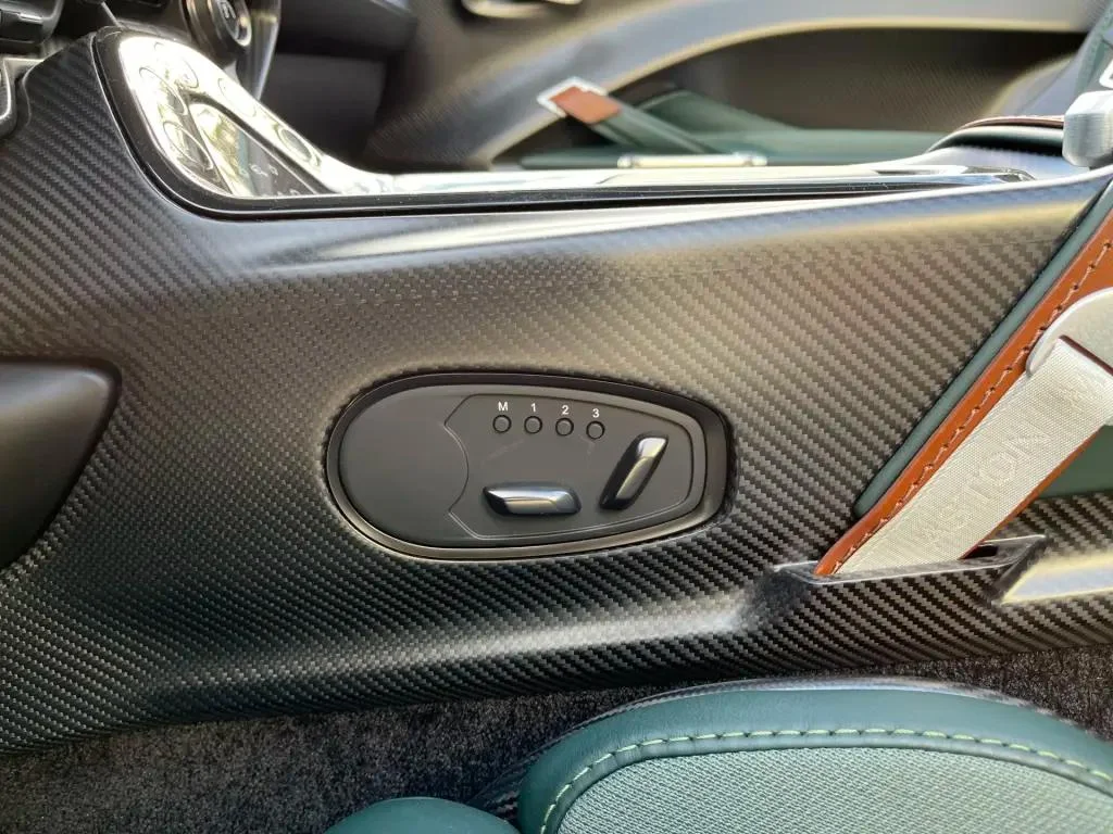 Aston Martin Vantage Speedster • 2021 - 200 km | Prime Auto