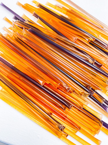 Raw, local honey sticks | The Elderberry Fairy