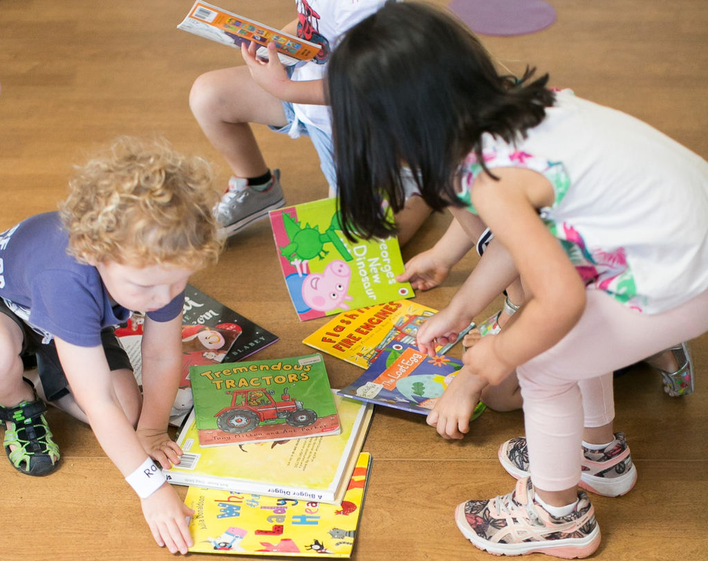 Phonics classes for Children | Funky Phonics | Australia