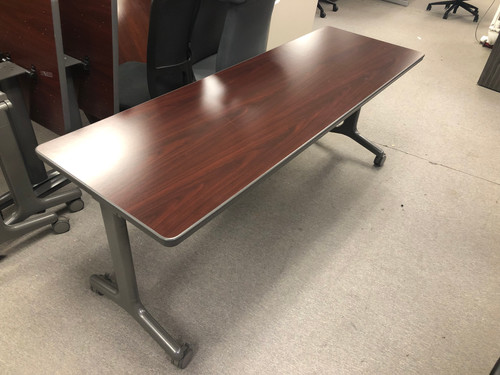 Folding Work Tables on Sale - Used Office Furniture | Discount Office ...