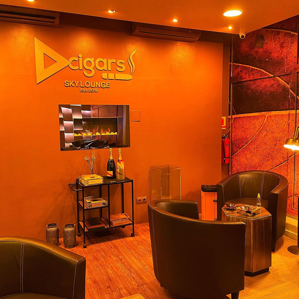 D Cigars Sky Lounge
