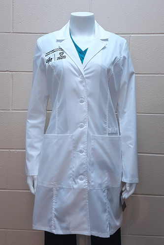 Women's CORE STRETCH Fitted Lab Coat | The Uniform Choice