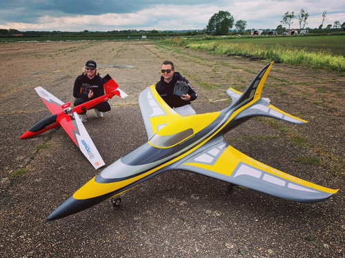 Integral 2.5m ARF-plus, painted, including tailpipe ,tanks and E ...