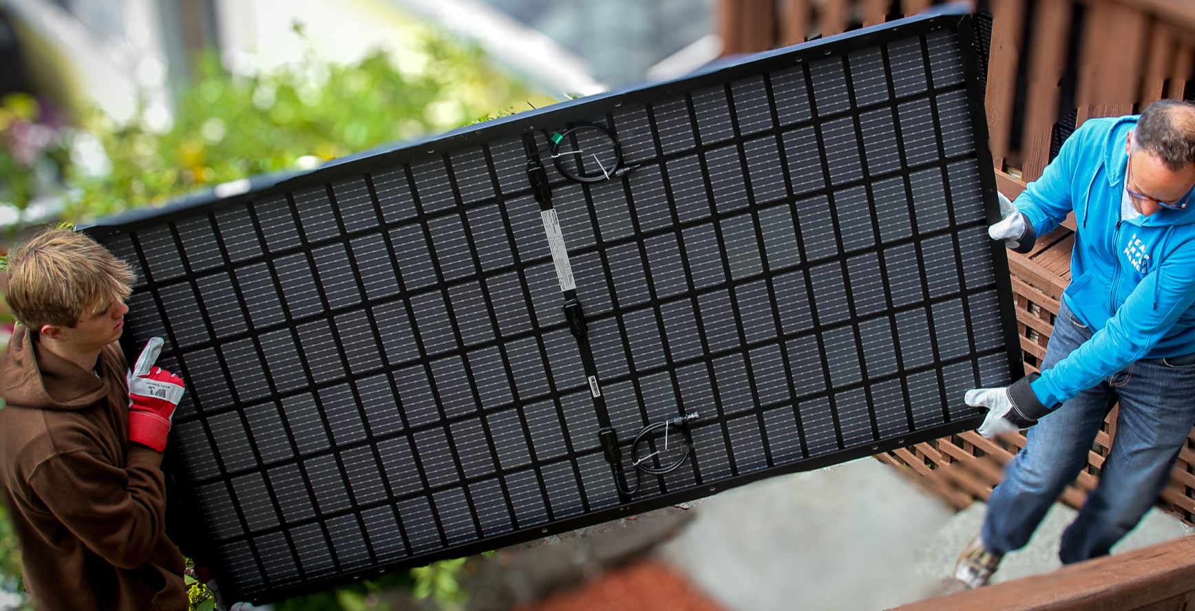 Bright Saver | About Us: Clean Energy Access to All With Plug-In Solar